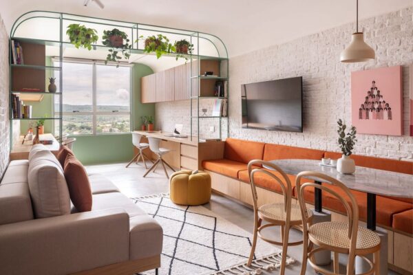 Home Studio: A Cozy Design Haven - decormyhome